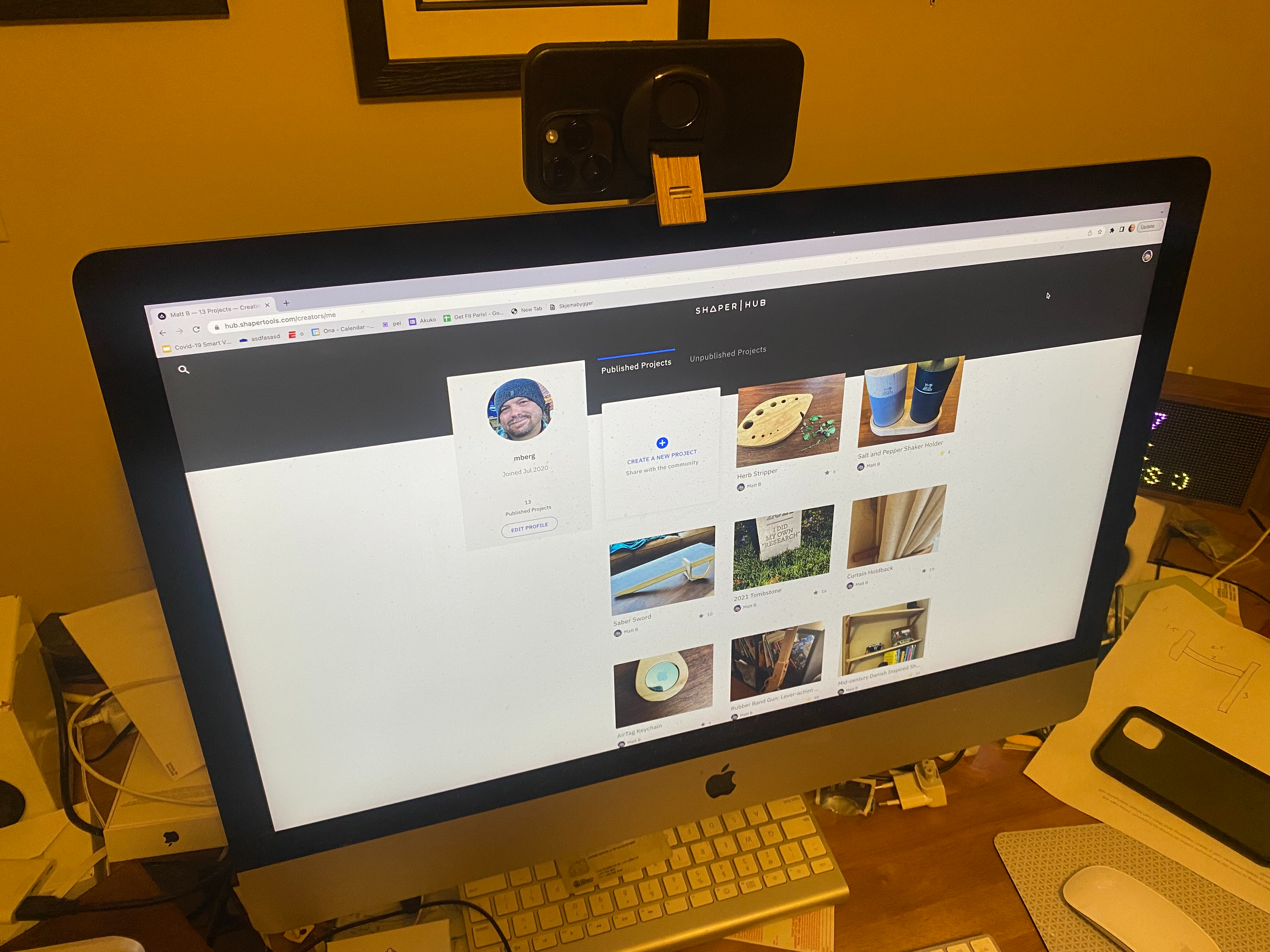 iPhone iMac / Monitor Mount Created by mberg — Simple mount to adapt ...