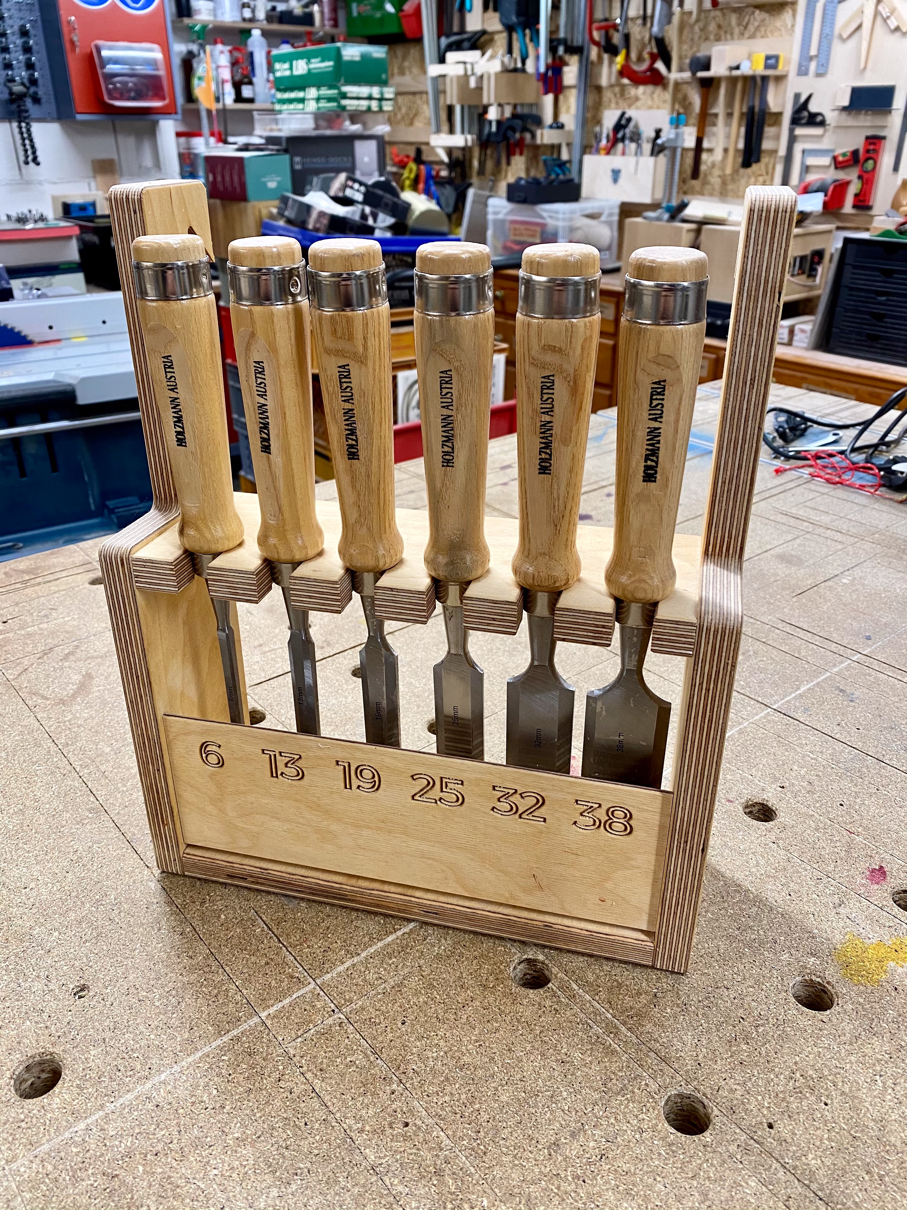 Chisel Rack with Cleats and Finger Protection Created by PatrickS ...