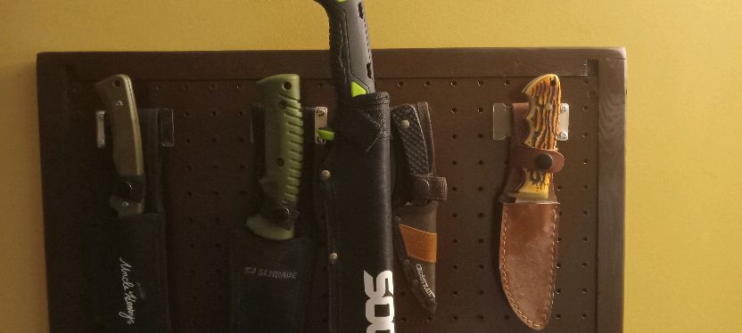 Knife Hanger Display Board