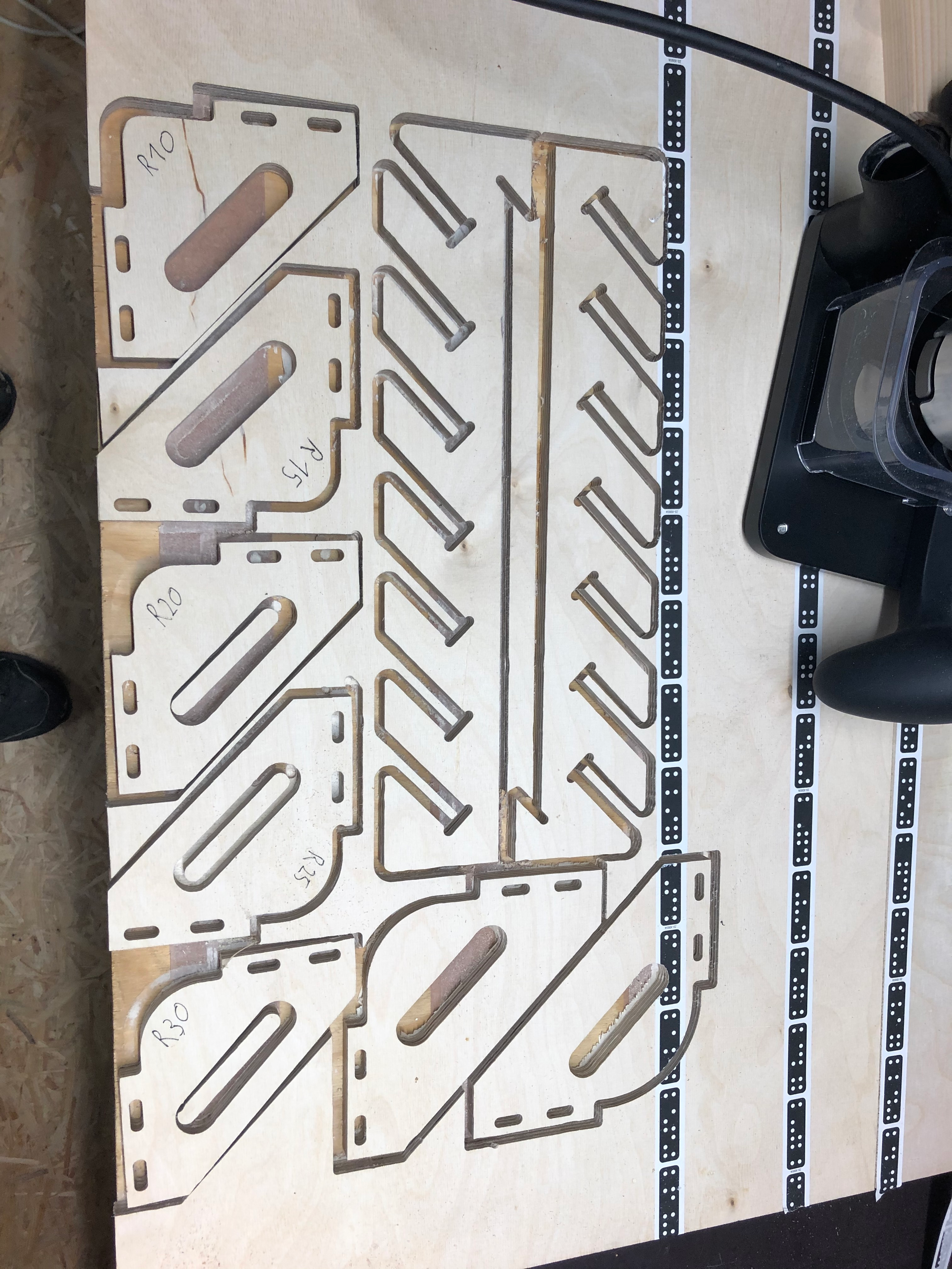 Radius Corner Jigs (metric) Created by Lotz-of-Wood — Ich habe die ...